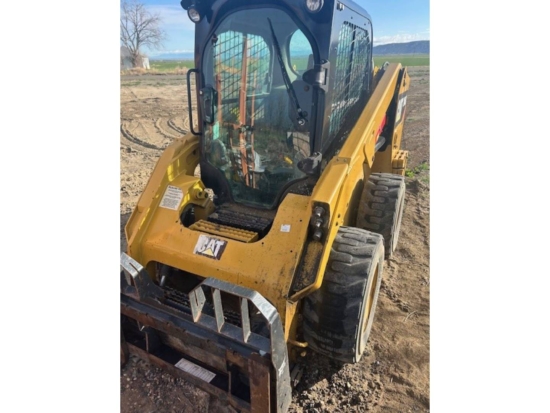 Used Skid Steer Loaders for Sale | Tractor & Equipment Co.
